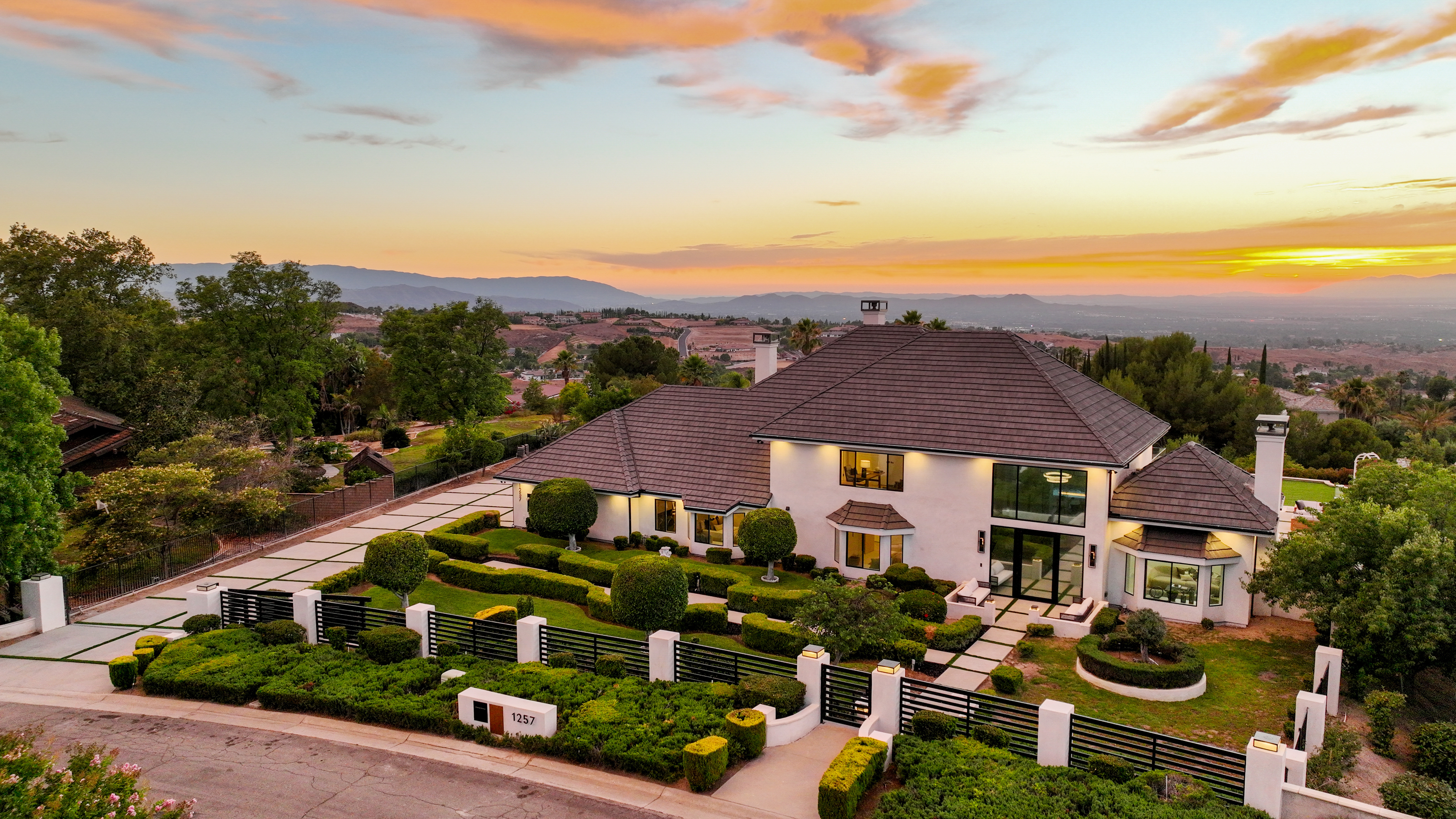 Real Estate Media Services in Los Angeles