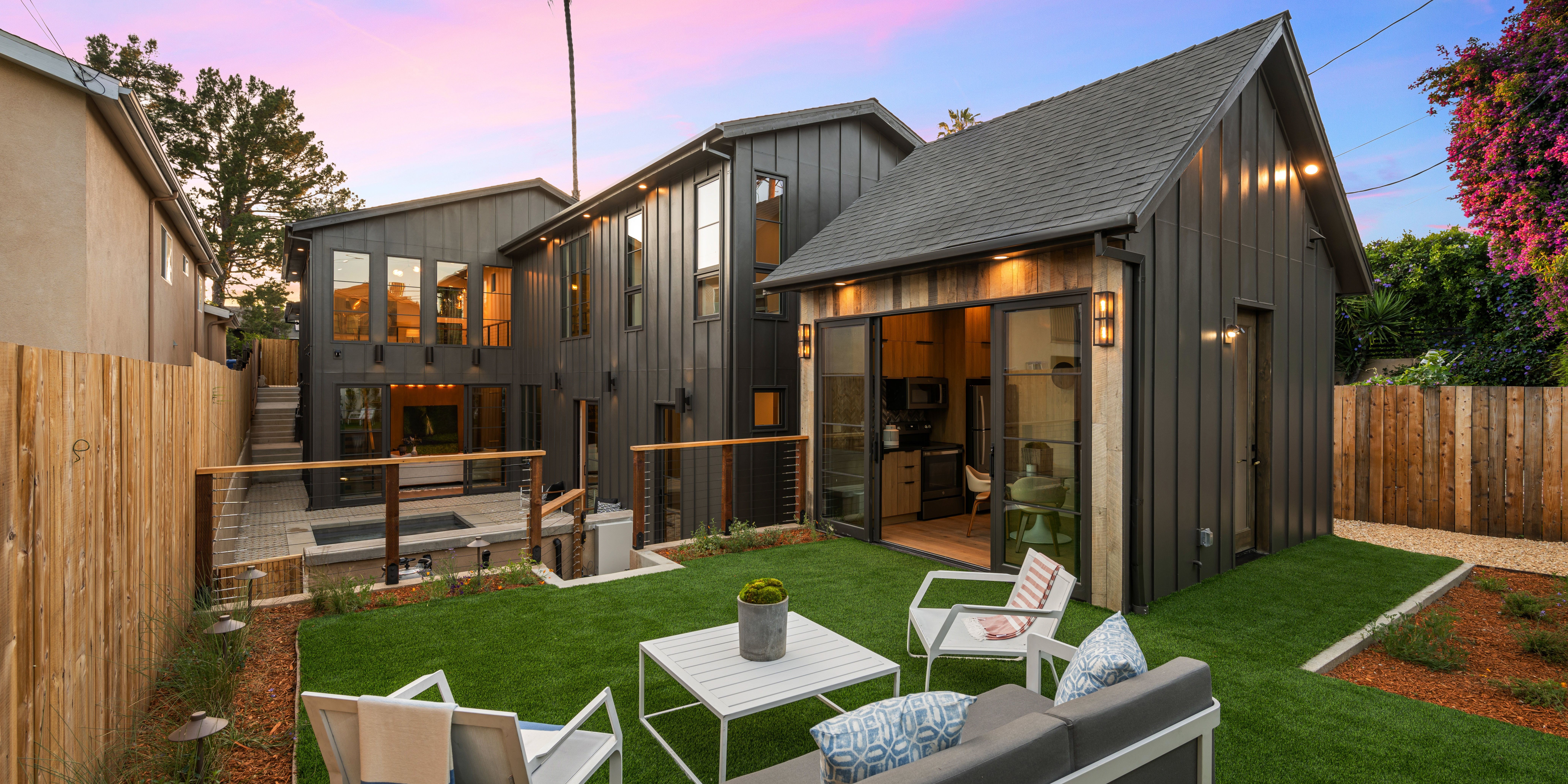 Attached ADU: Expand Your Living Space with Contemporary Tiny Homes