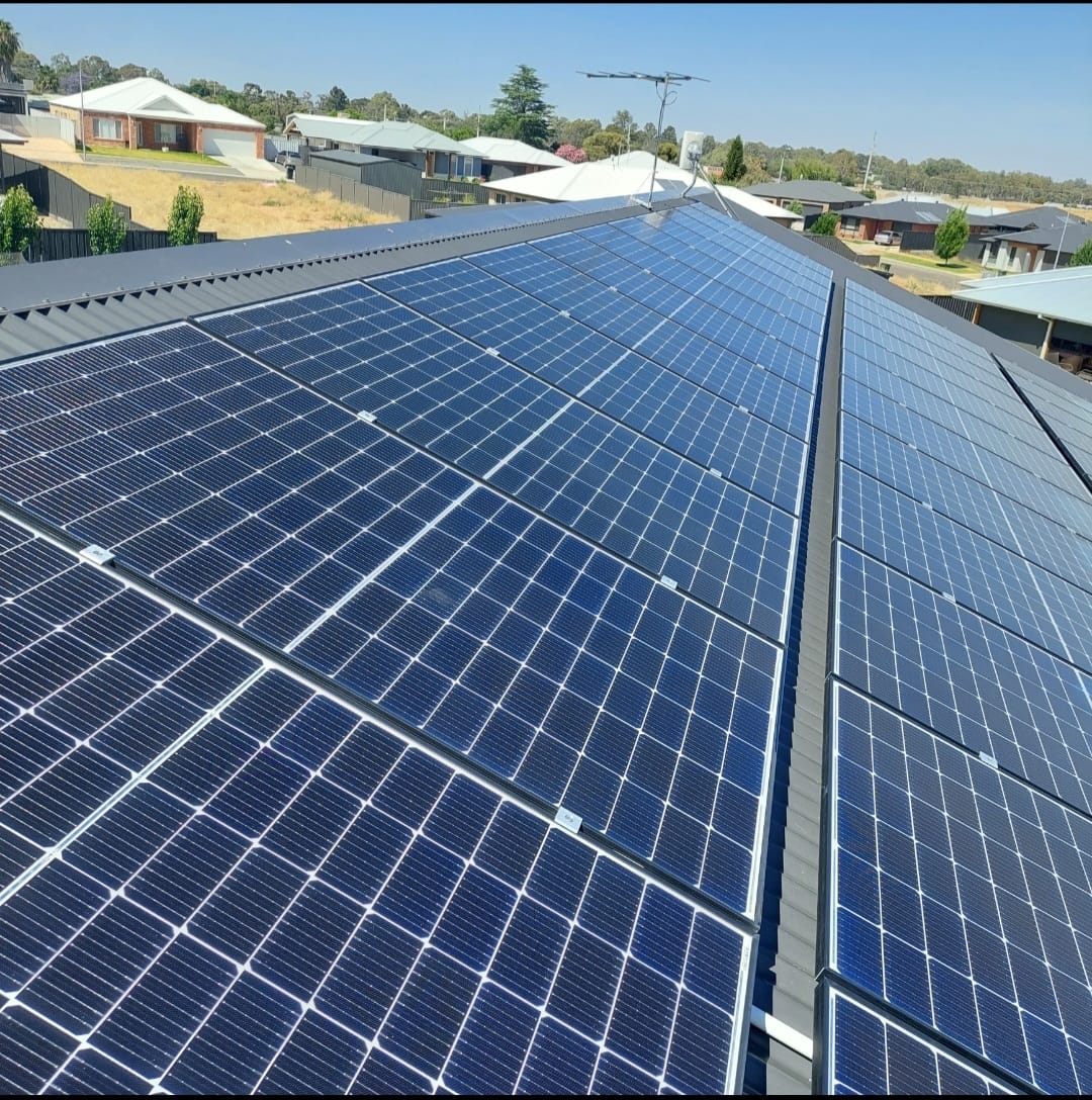 Mildura’s #1 Solar Panel & Gutter Cleaning | Mike’s Cleaning Services