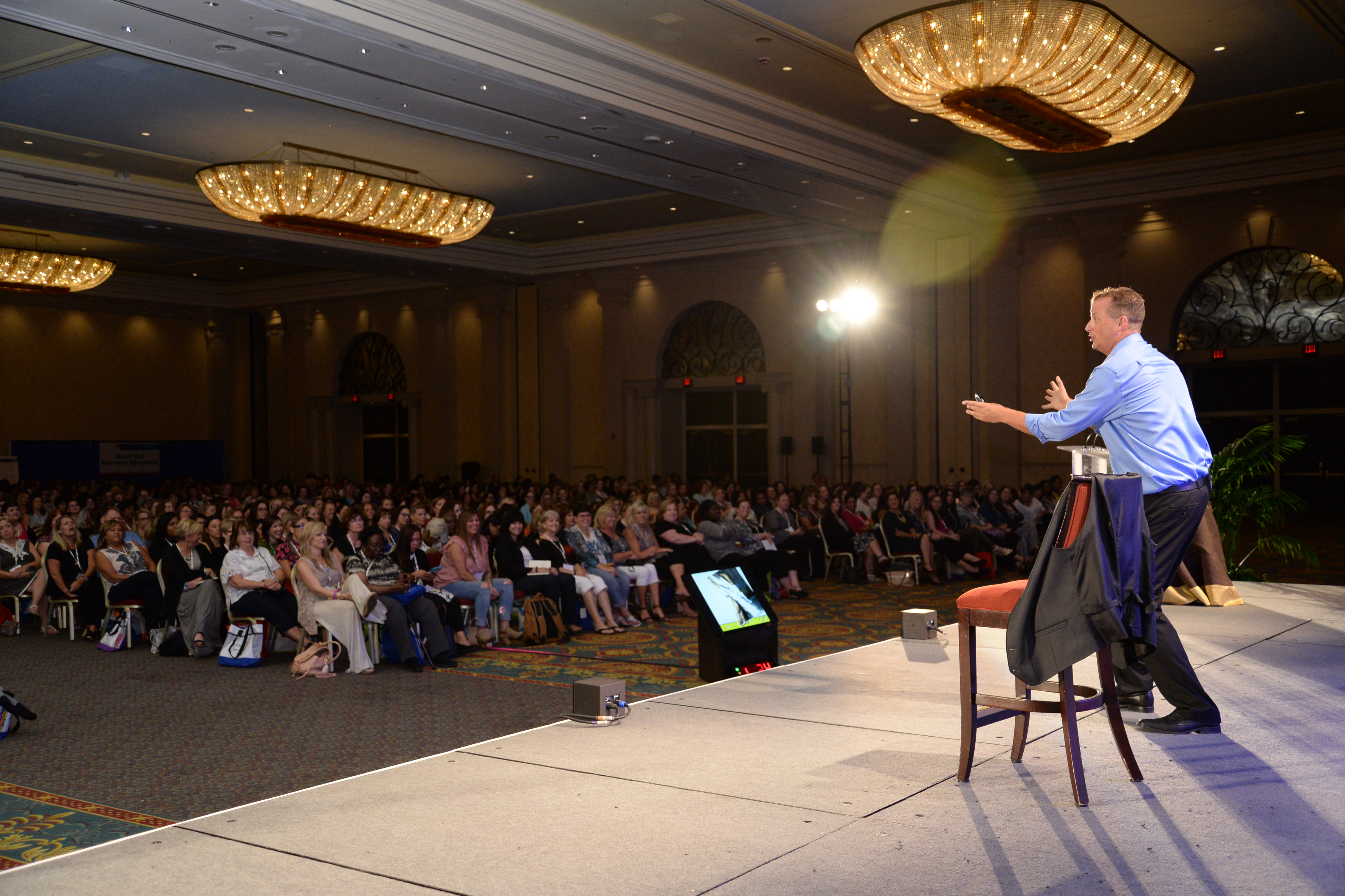 Motivational Speaker Tyler Hayden Team Building Expert Canada