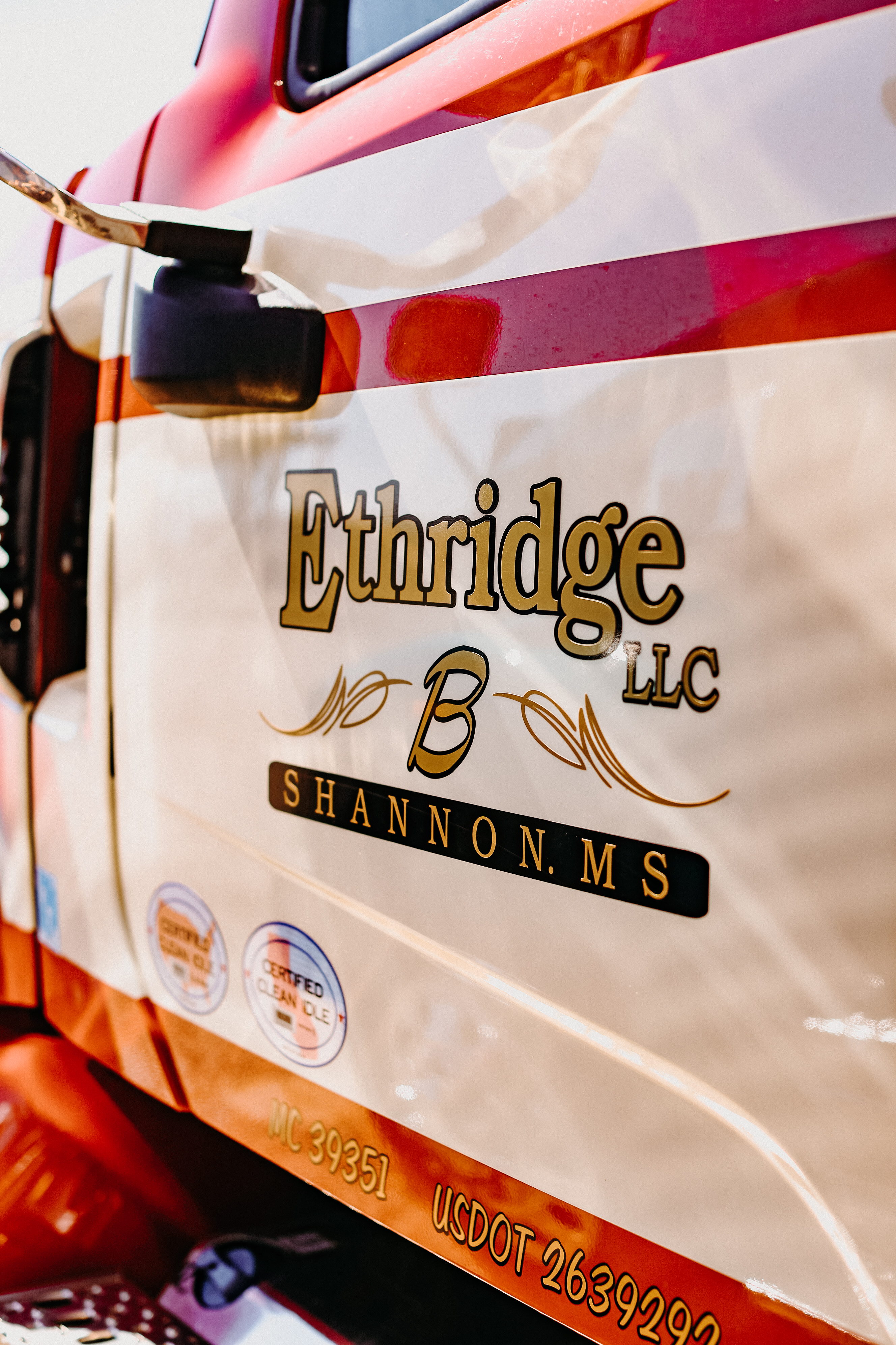 Ethridge LLC | Trucking, Construction & Materials in North MS
