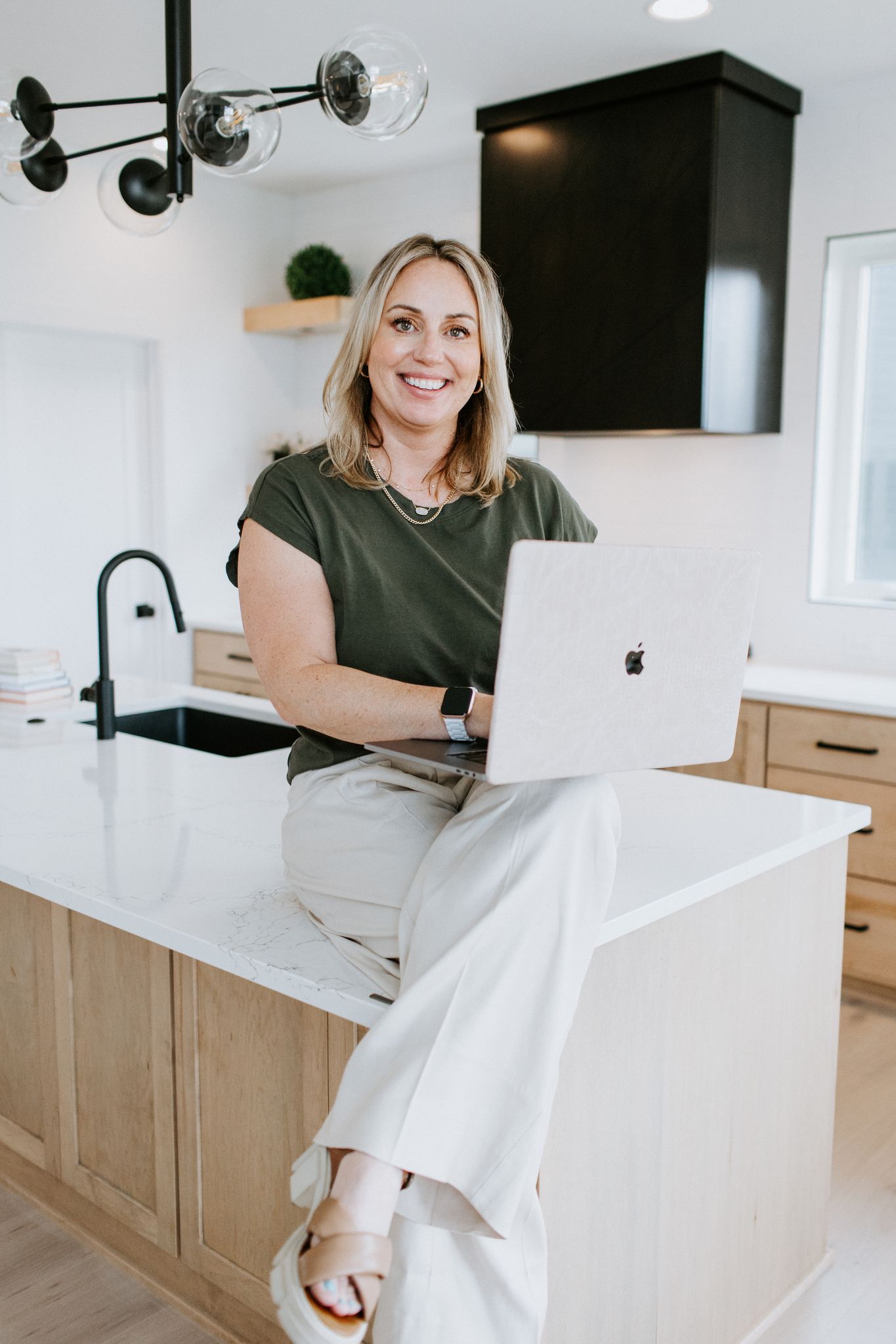 Stacie Peterson | Business Coach, Realtor
