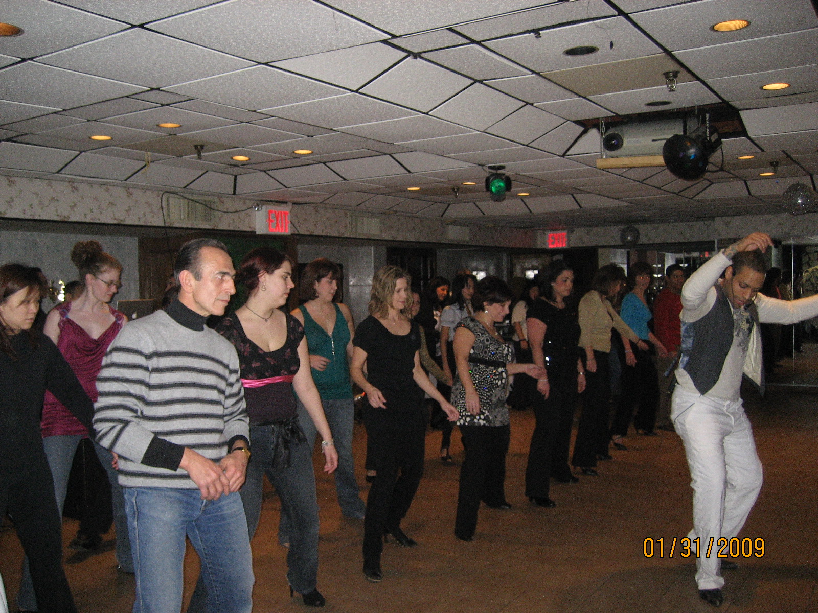 Master Salsa On 2 Online | Learn with Edgard Del Rosario