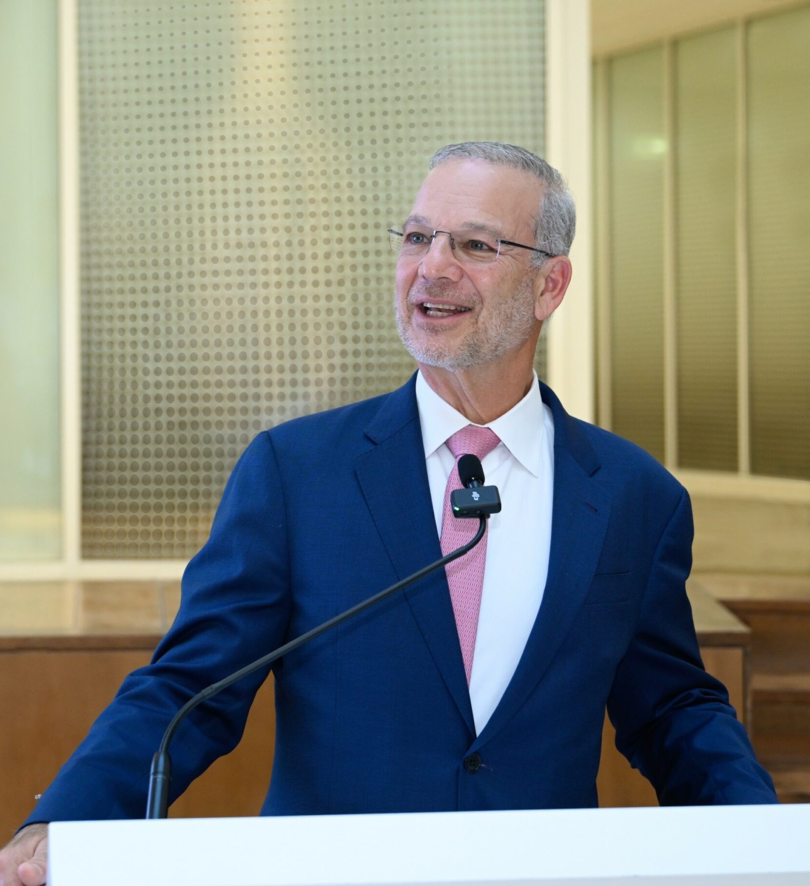 Dr. Paley - Most Experienced Limb Lengthening Surgeon