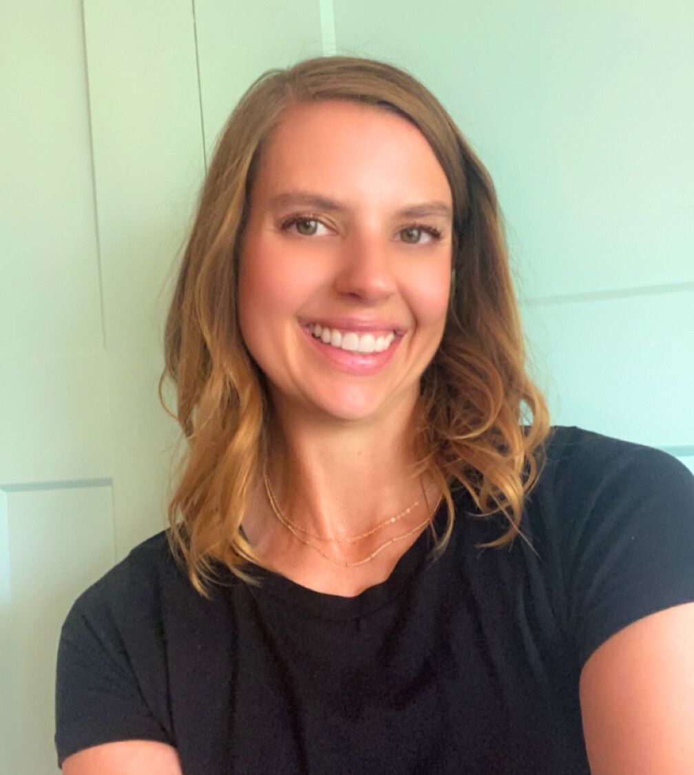 Lyndsay Palombit, Content Creator