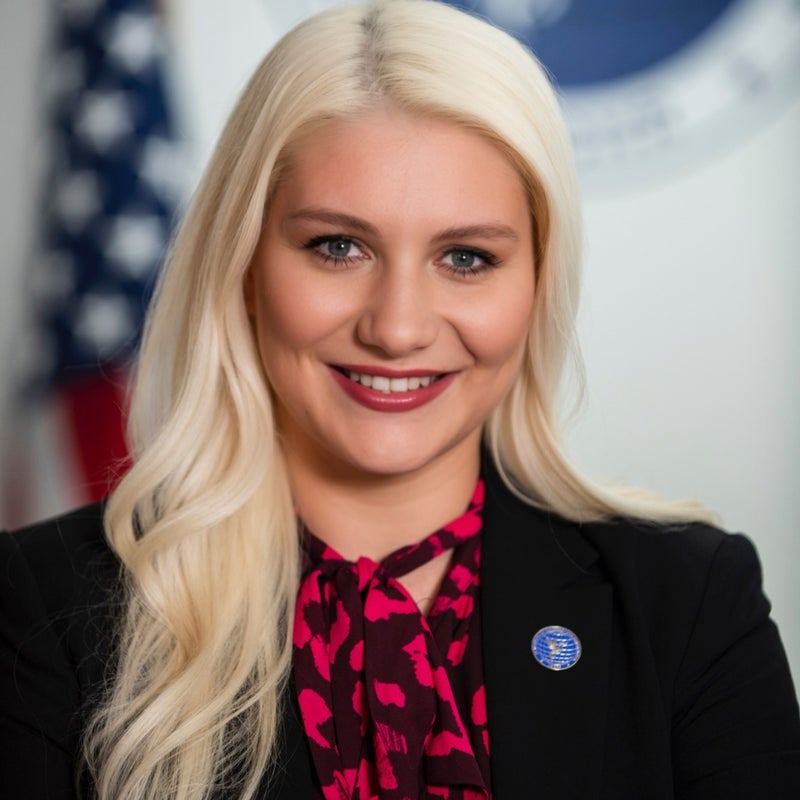 Dr. Isabelle Vladoiu