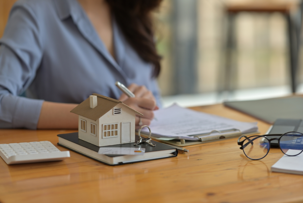 What Is an Embedded Lease? A Complete Guide