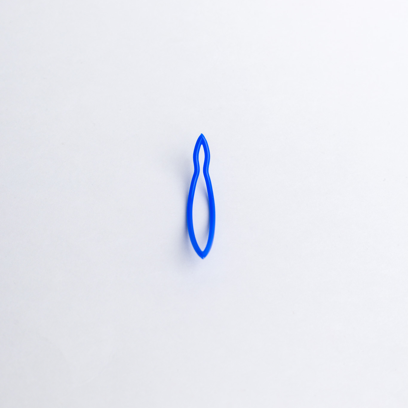 The Universal Loc Tool-Size small in blue - Tool For Hair Locking