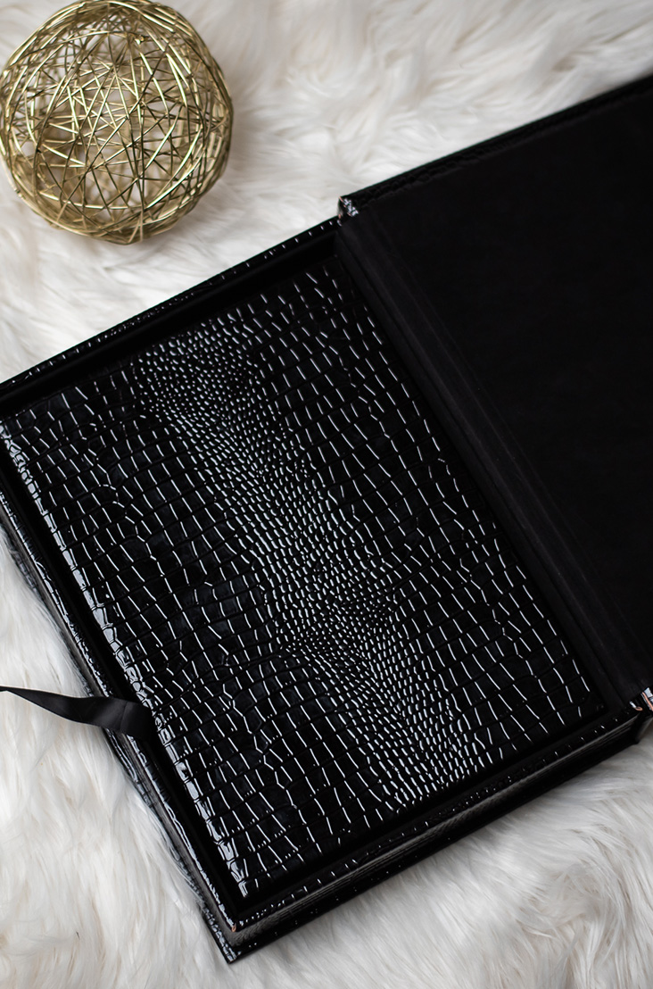 Cozy Vibes Boudie Call | Leslee Shaw Photography