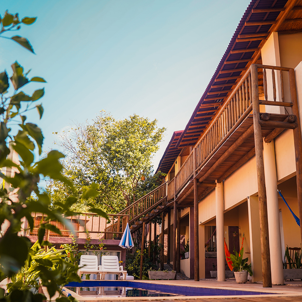 Sublime Village Pipa