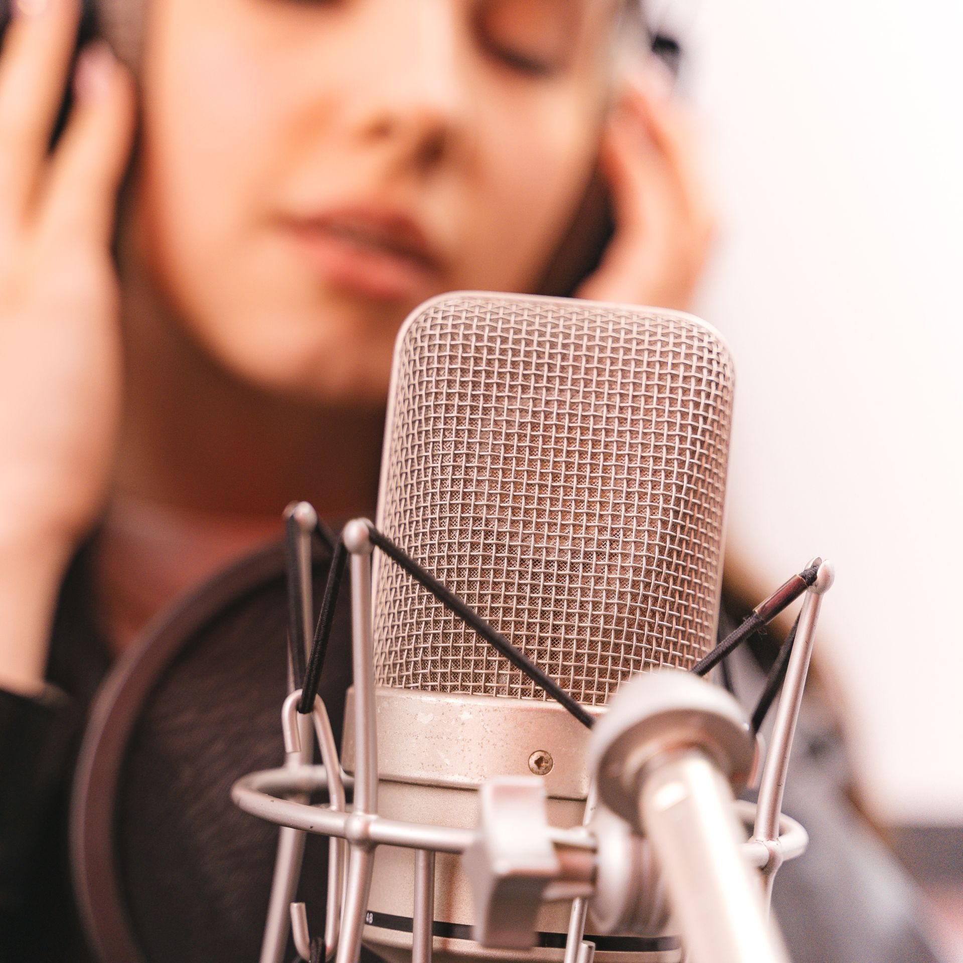 From Hobbyist To Pro-Singer: 5 Non-Singing Things You MUST Do To Close ...