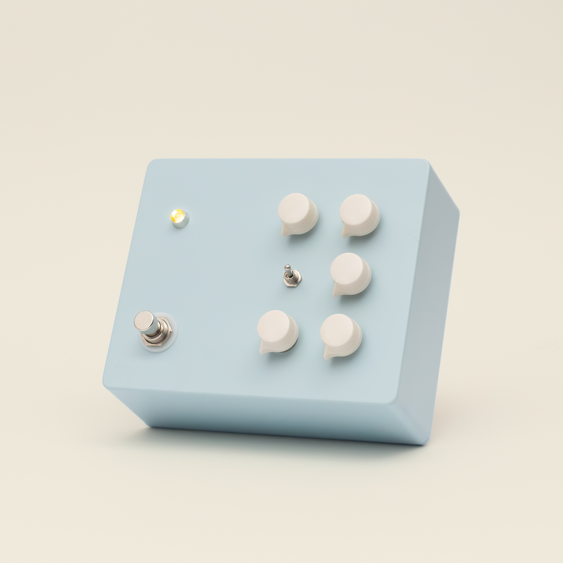 Yesterday Effects - unit shifter - a four-in-one analog effect