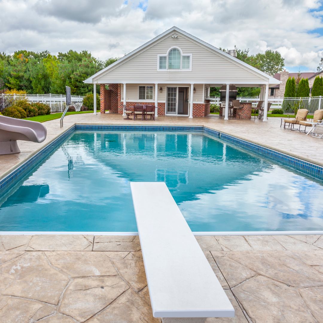 Fiberglass Pool Builder – Luxury & Family Fiberglass Pools Designs ...
