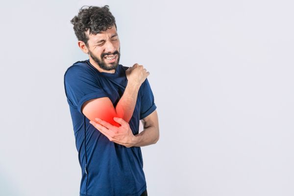 What is Tennis Elbow? Understanding the Causes and Symptoms of This ...