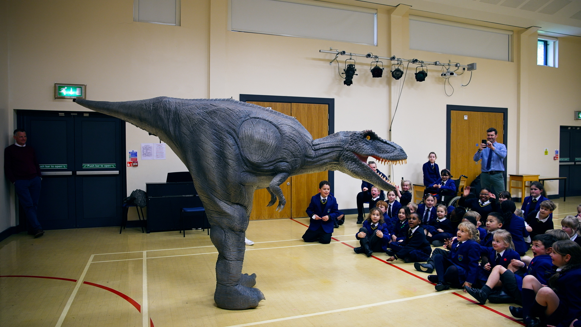 GET VOTING! | FREE School Dinosaur Visit Workshops