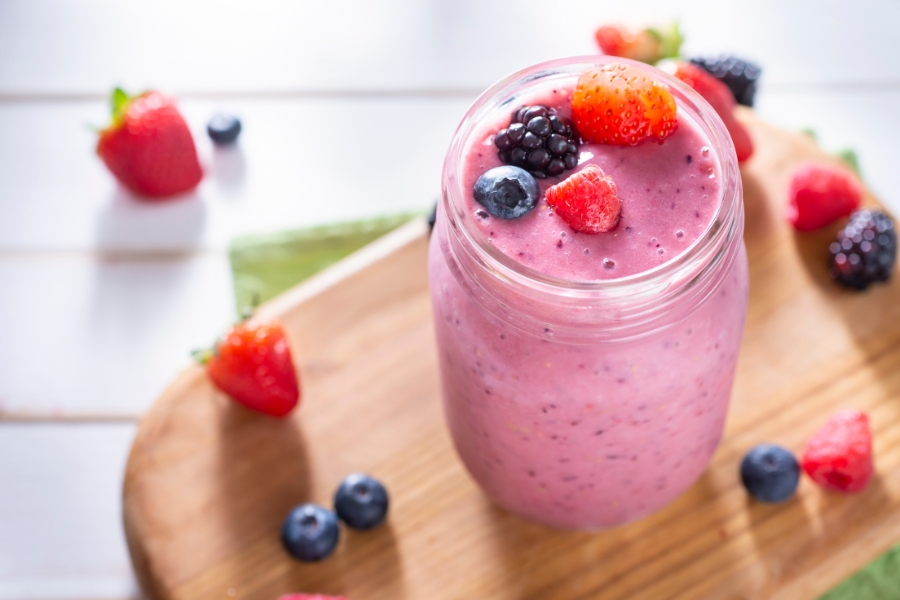Berry Oat Smoothie: 5-Mins Plant-Based Recipe for Busy Routines