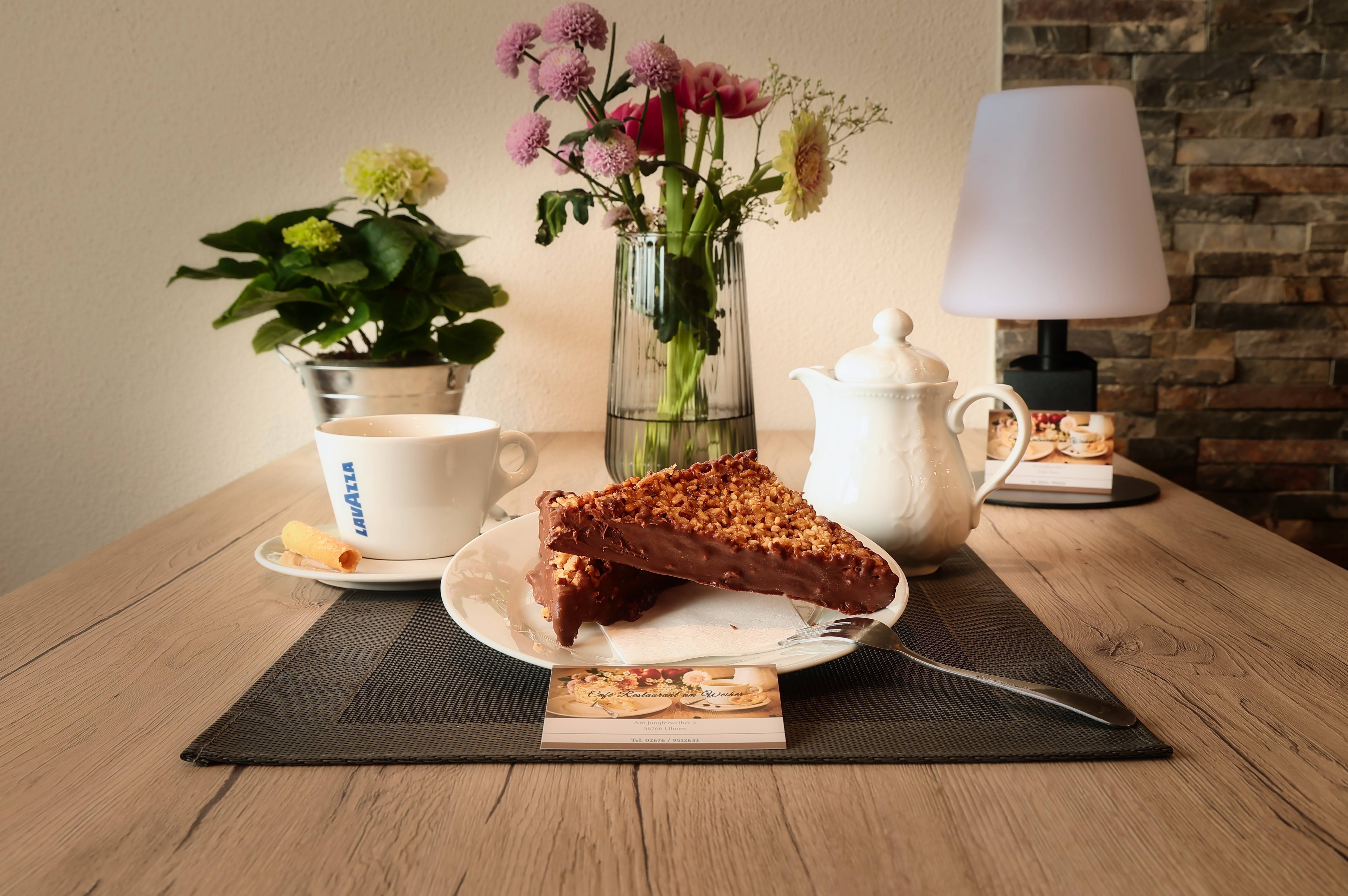 Café-Restaurant Am Weiher in Ulmen – Genuss am Jungfernweiher