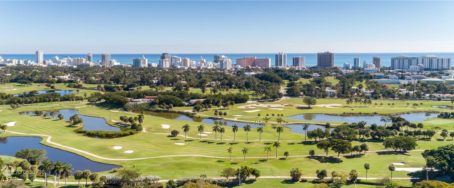 Villa Laurell Estate | Luxury Retreat in Miami Beach
