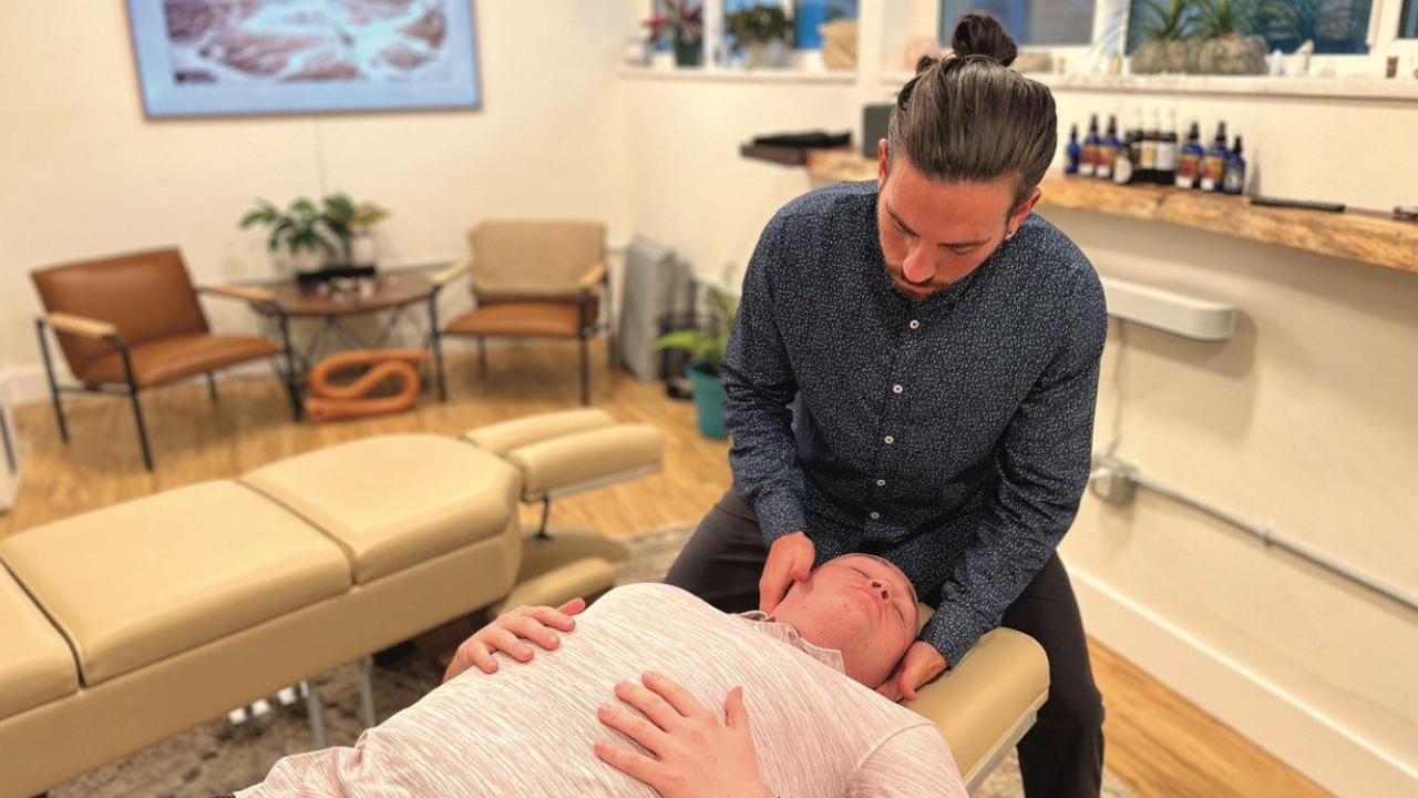 Dr. Mike Lieberman Chiropractic Sessions at Best Day Fitness