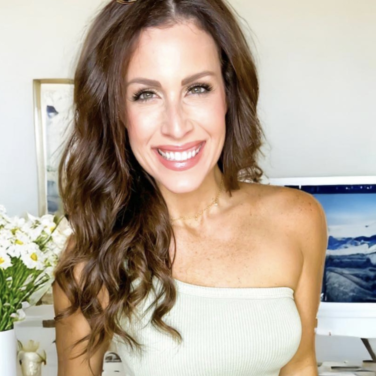 Nicolette Anderson's Link in Bio