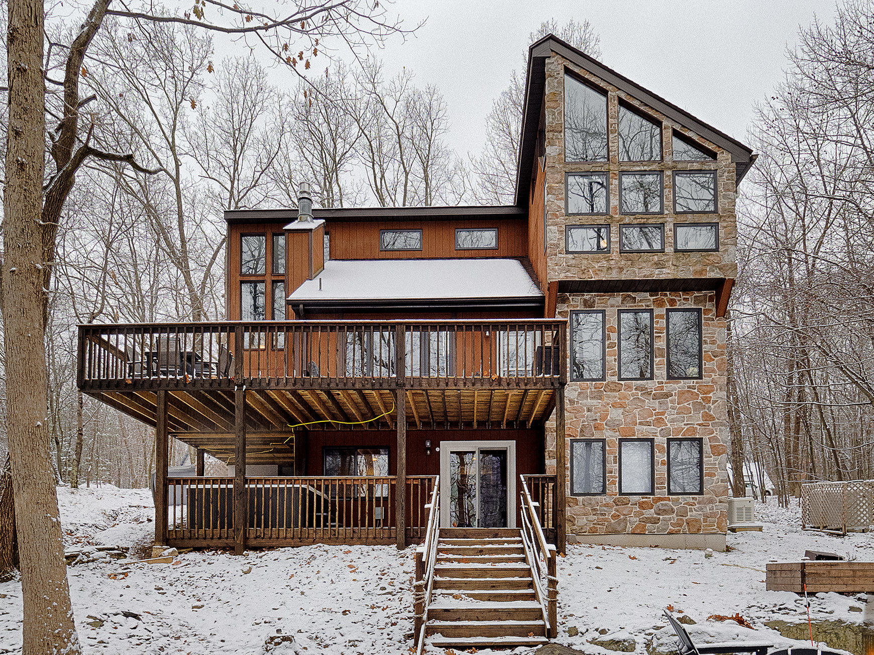 Highland Lake Retreat | Your Perfect Poconos Getaway