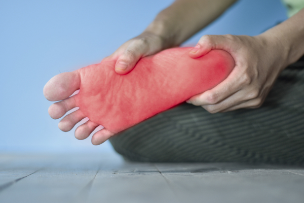 The Connection Between Flat Feet and Plantar Fasciitis: What You Need ...