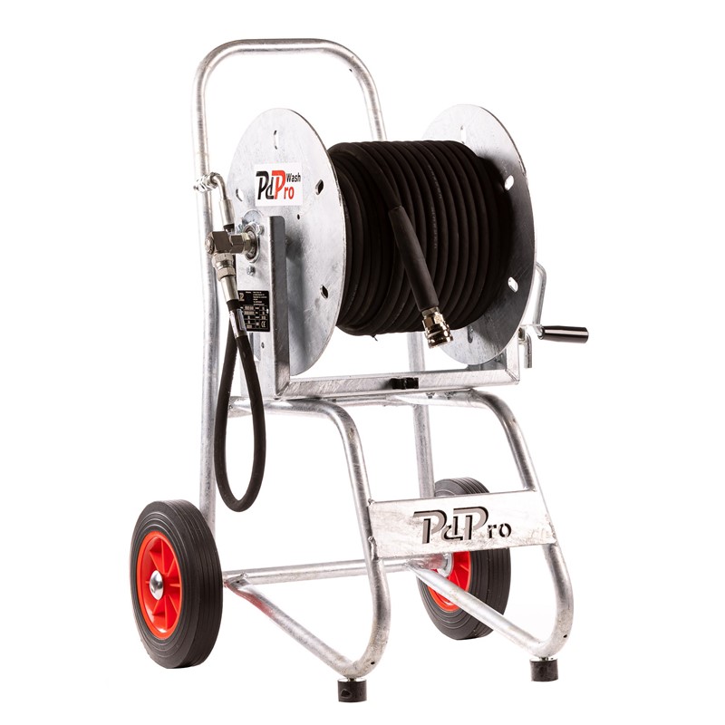 Galvanised reel complete with 40 hose on upright frame