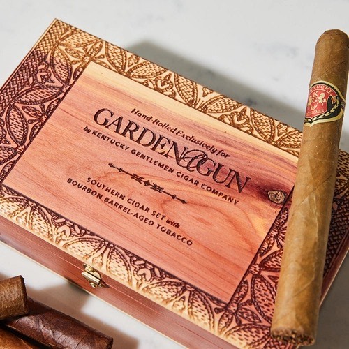 Custom Wood Cigar Boxe | Custom Cigar Boxes | Personal Wood Cigar Box