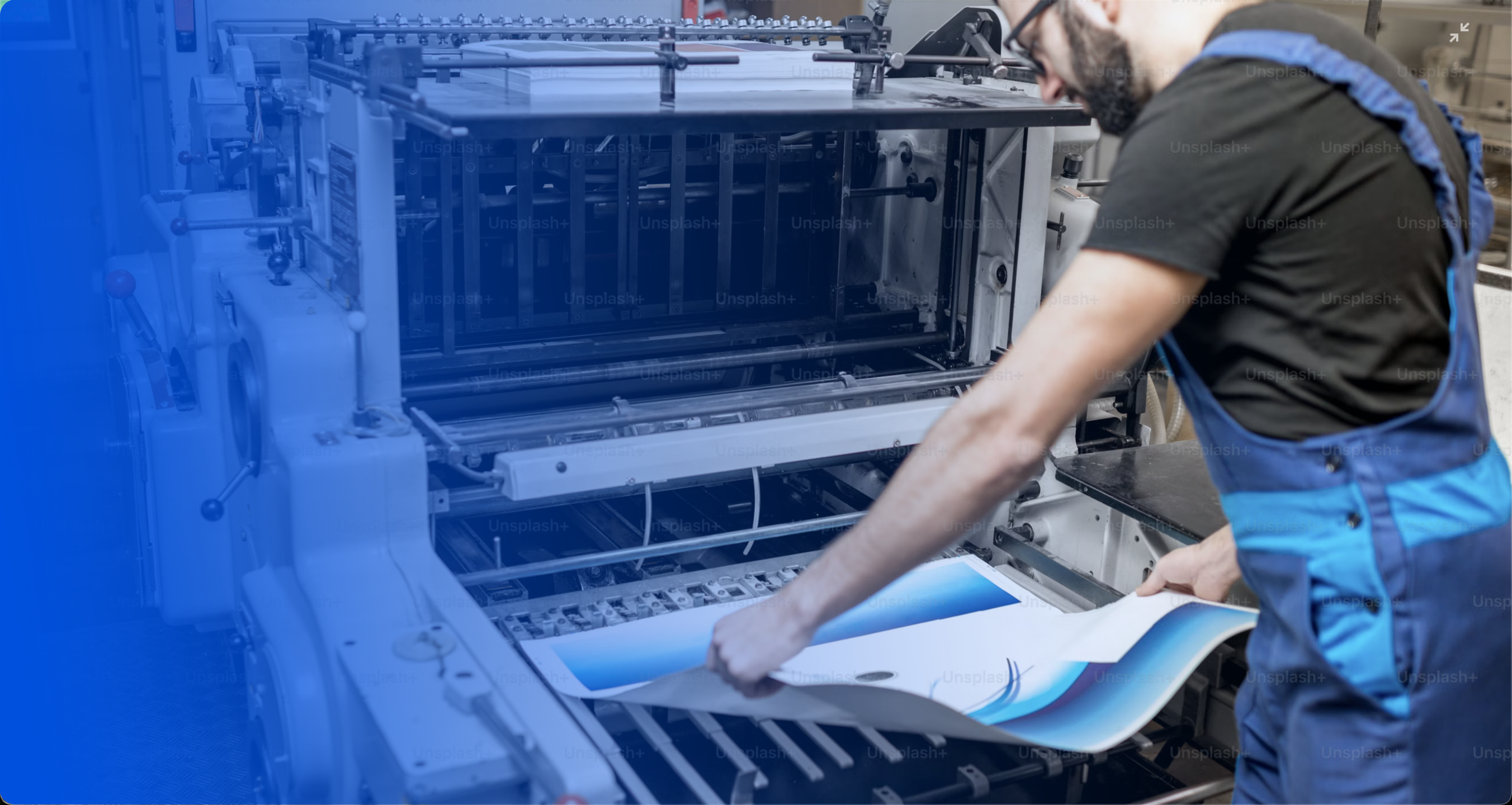 LARGE-FORMAT COLOR PRINTING