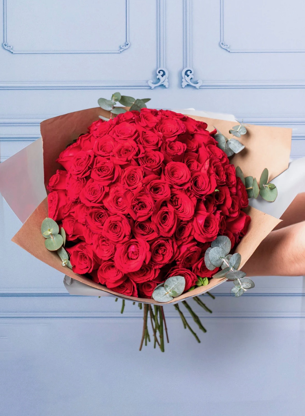 50 roses bouquet