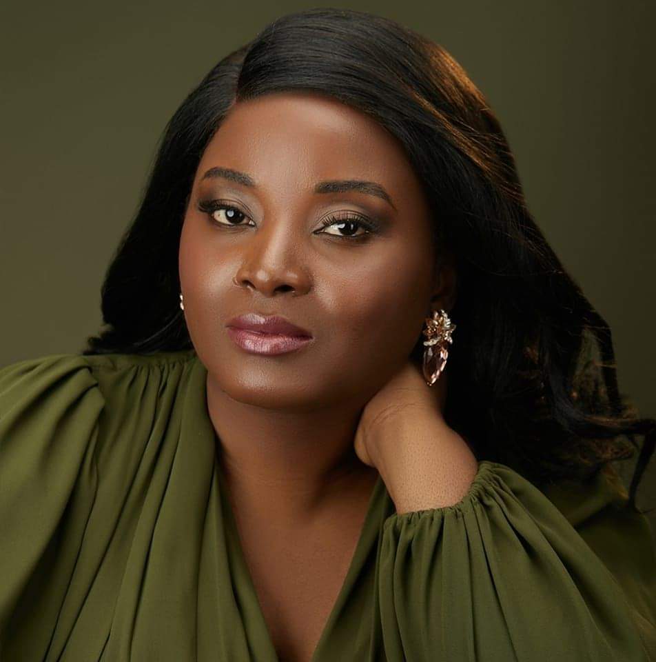 FREE AI for Entrepreneurs - Build Your Custom GPT to Save Time & Money