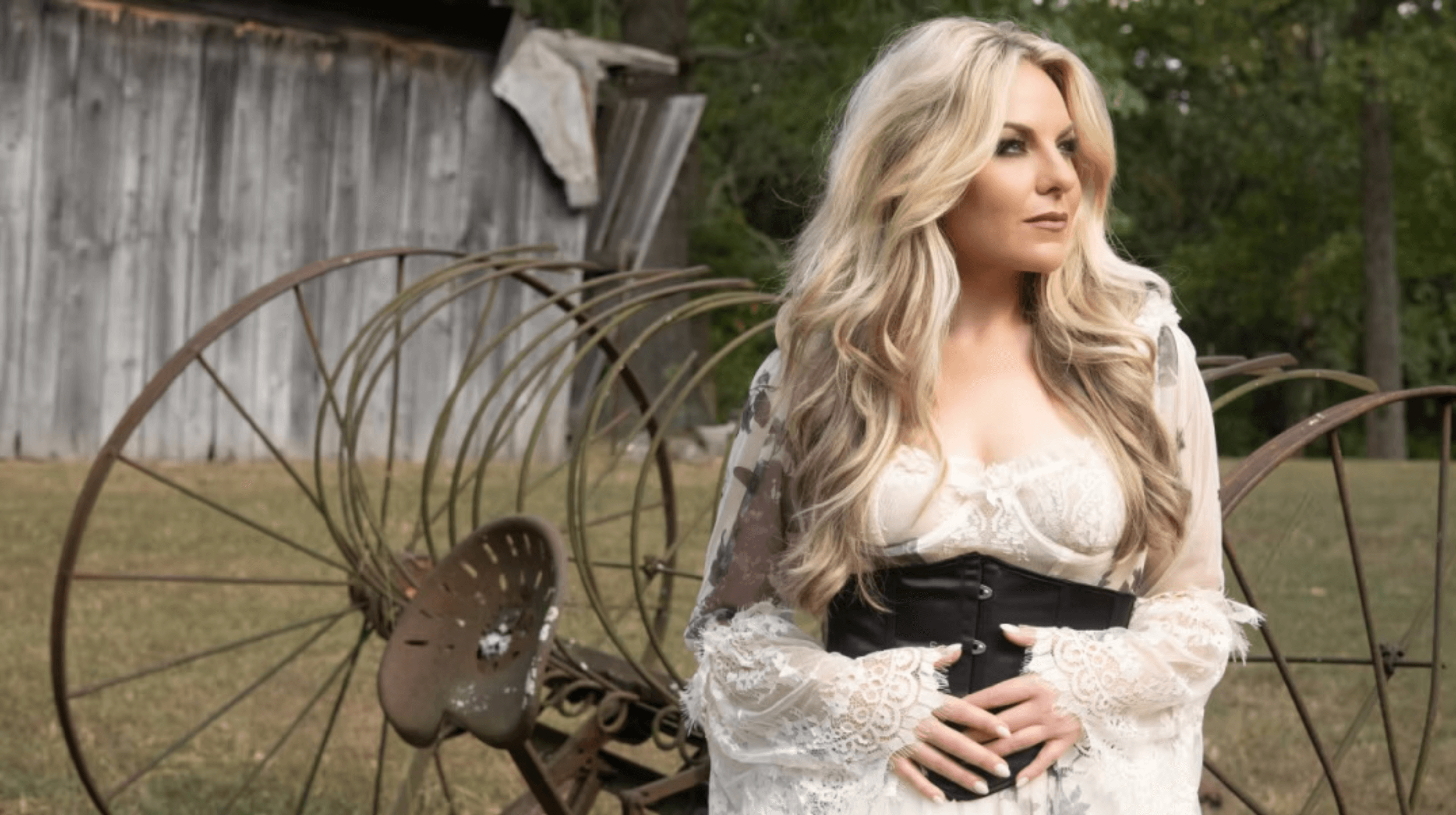 Hannah Anders | Country Music Artist