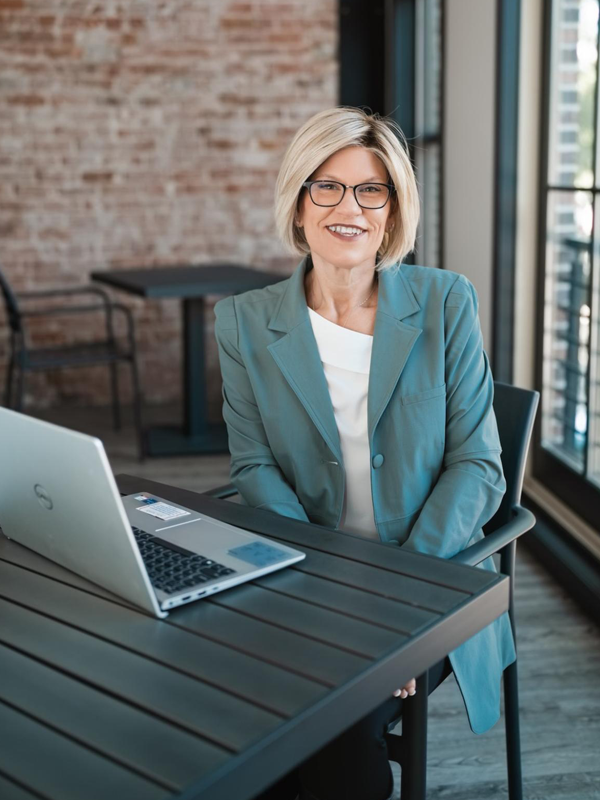 Realtor in Norfolk, NE | Stacy Sullivan, Local Real Estate Expert