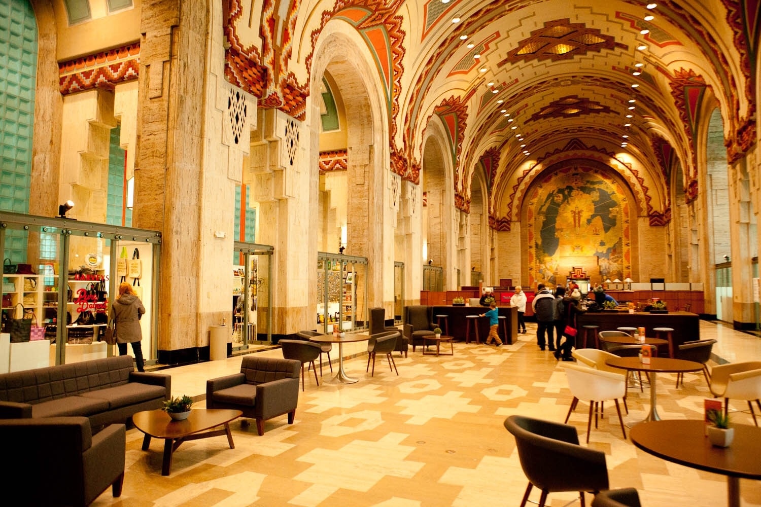Exploring the Majestic Guardian Building: Detroit's Art Deco Masterpiece