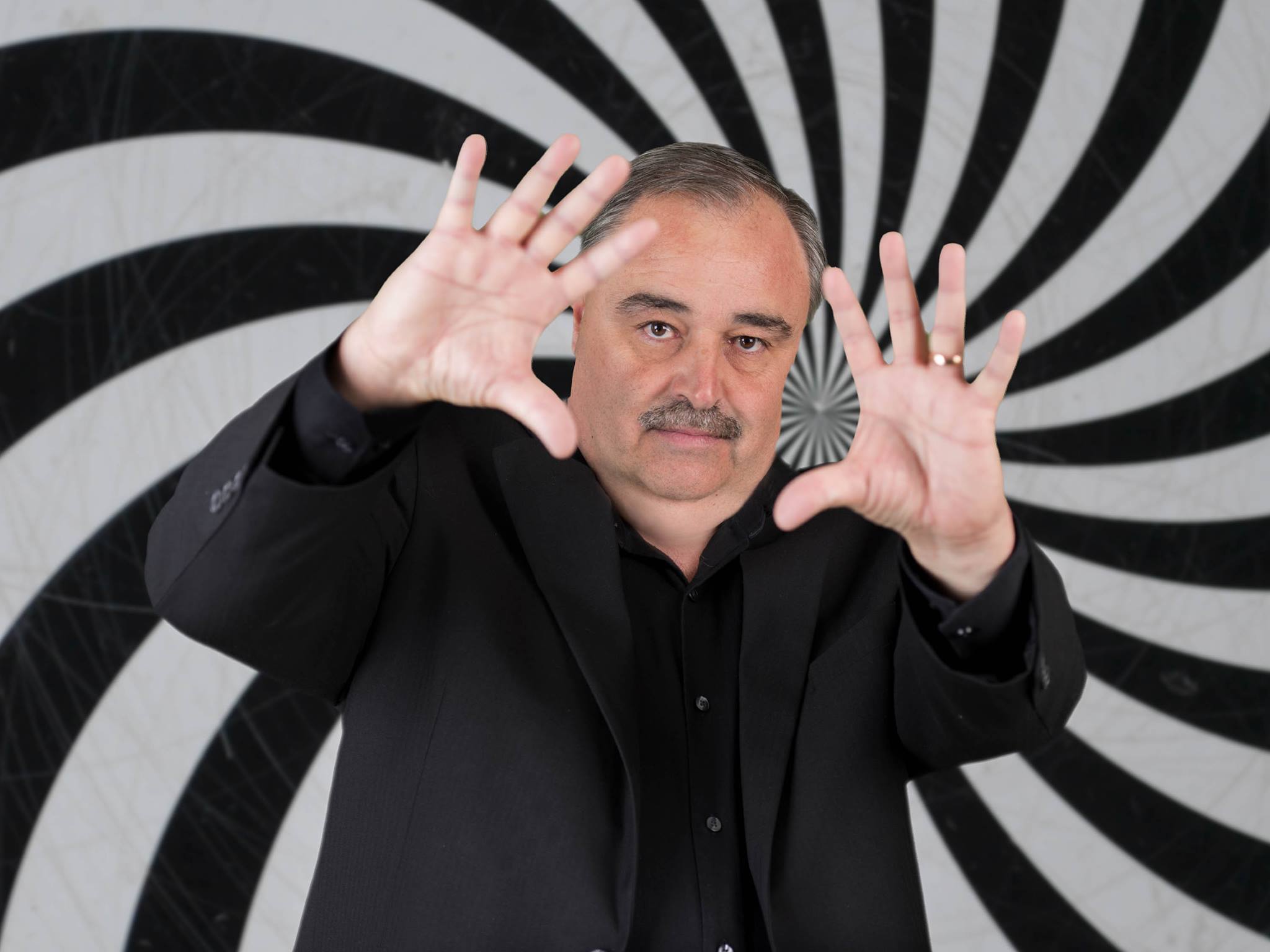 Don Swan Comedy Hypnotist