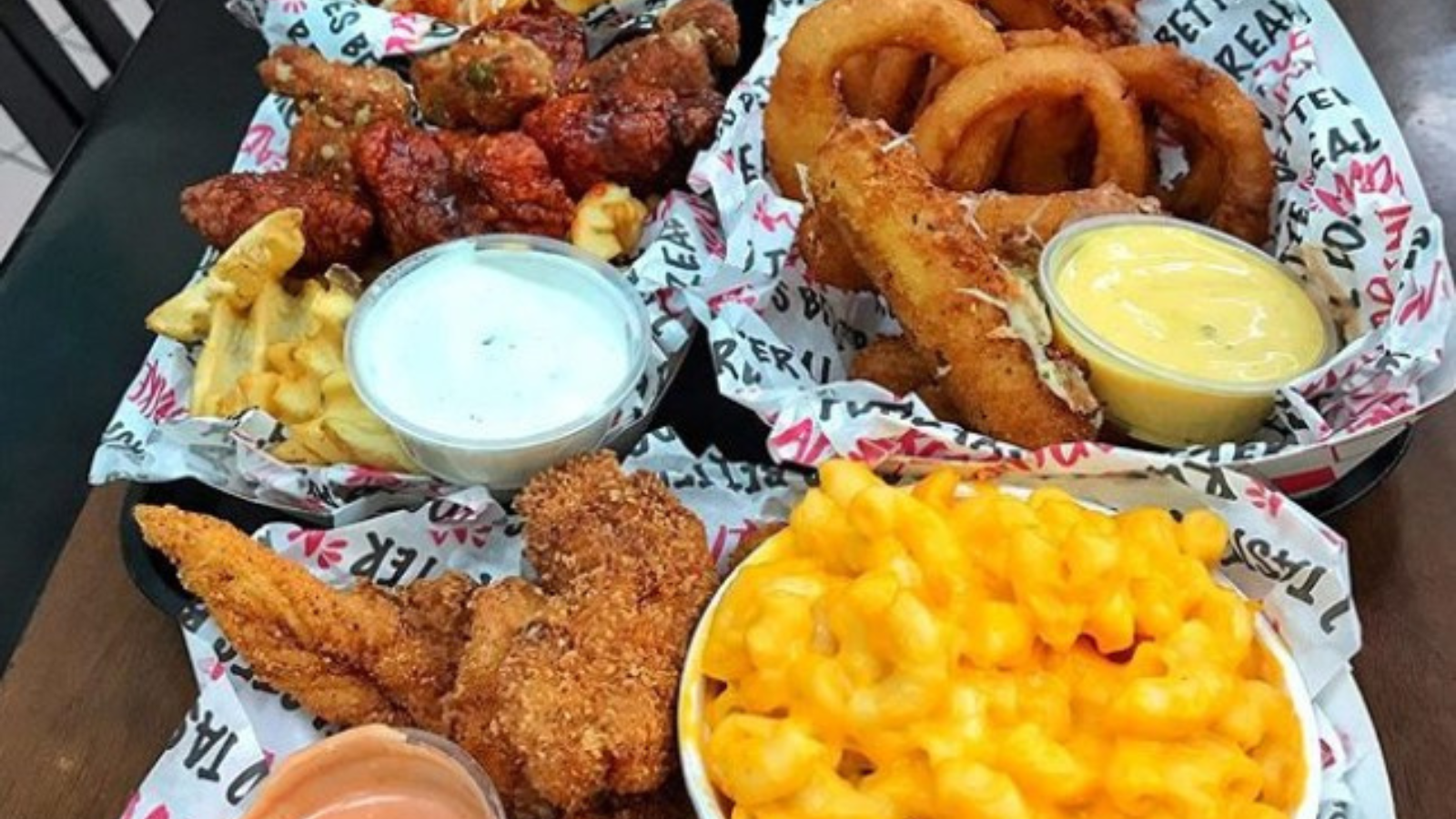 Mad Chicken USA | Crispy Tenders, Wings & Sandwiches | Order Now