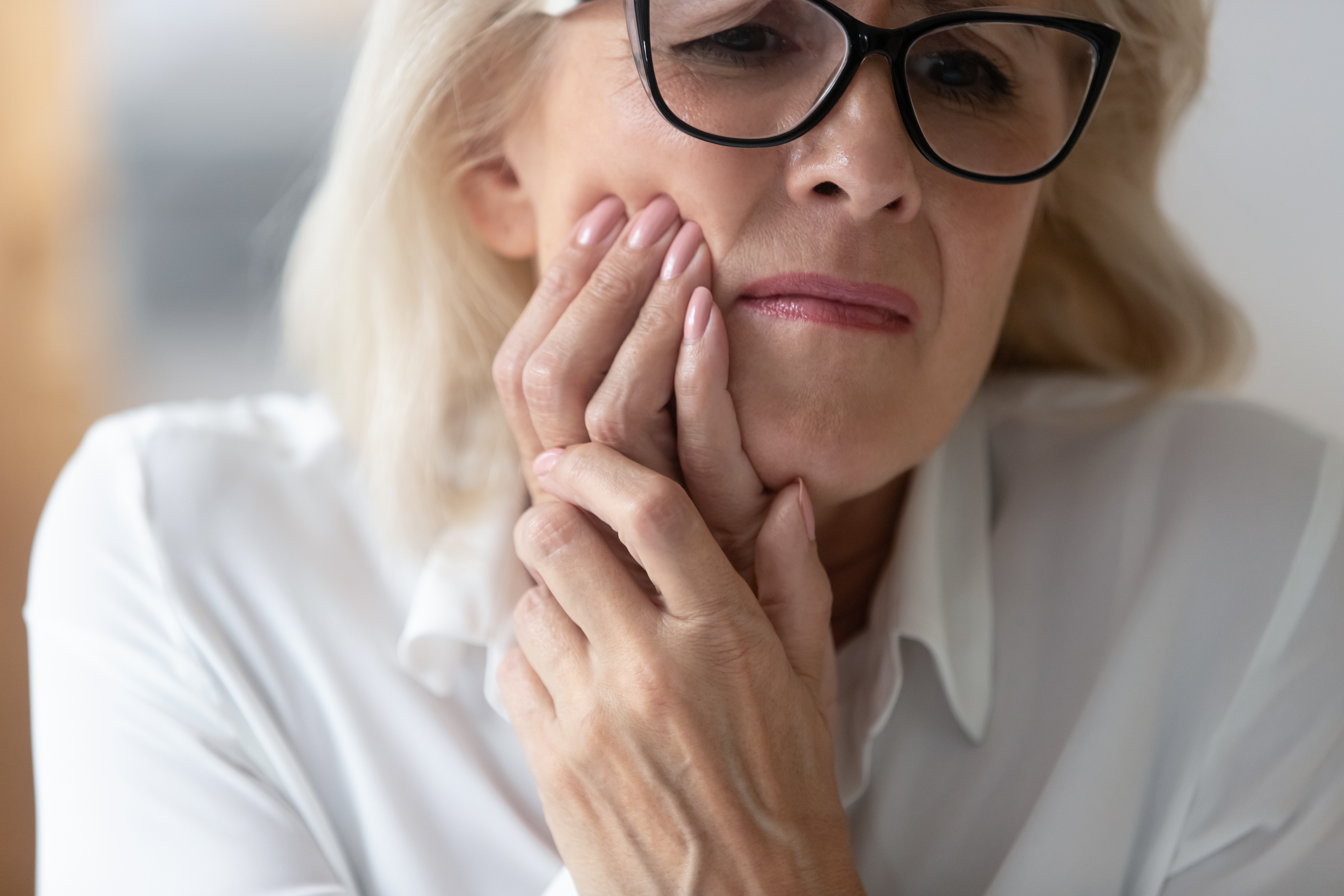 Dental Implant Problems And What You Should Know