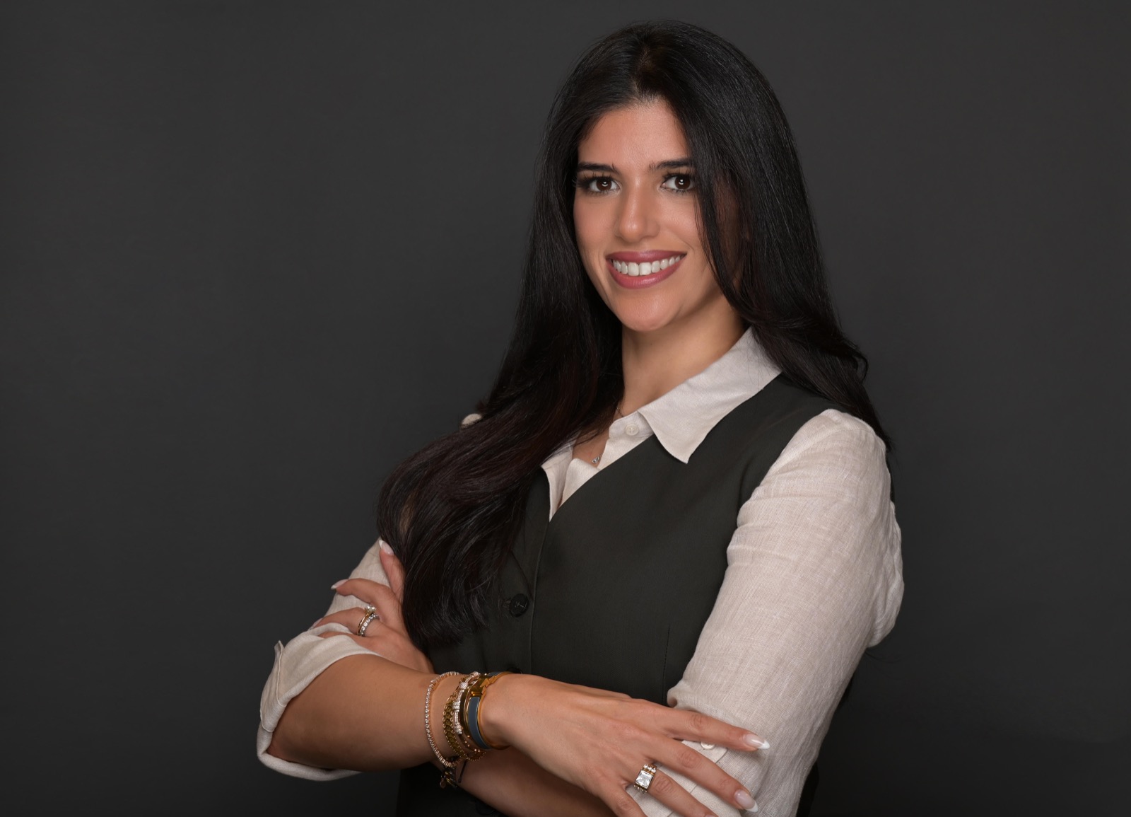 Hussa Al Hassawi - Home