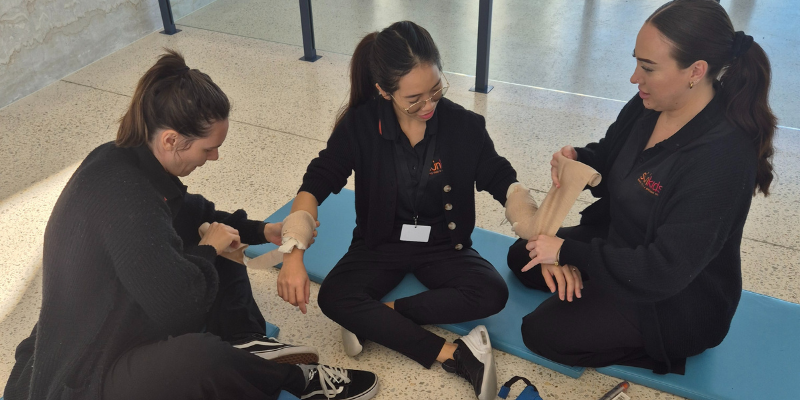 HLTAID015 Advanced Resuscitation Course Bundall | Accelerate First Aid ...