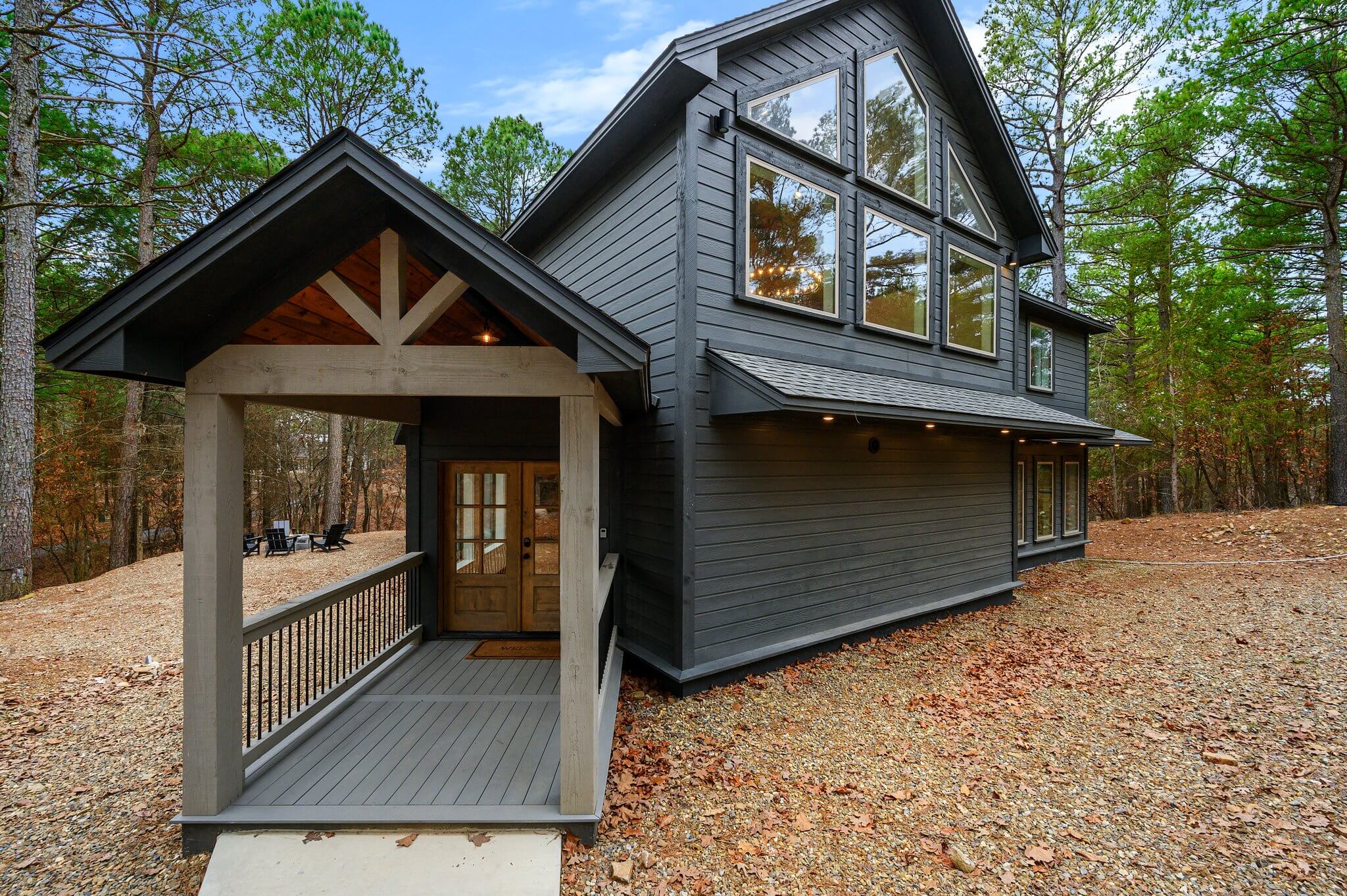 Winterwood Lodge – 4‑Bedroom Elegant Cabin in Broken Bow