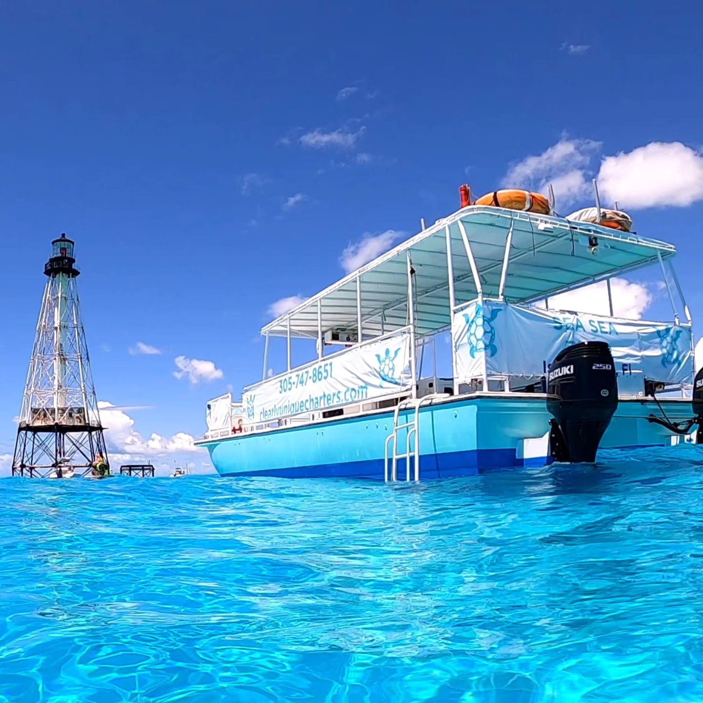 Islamorada Boat Tours & Snorkeling | Clearly Unique Charters