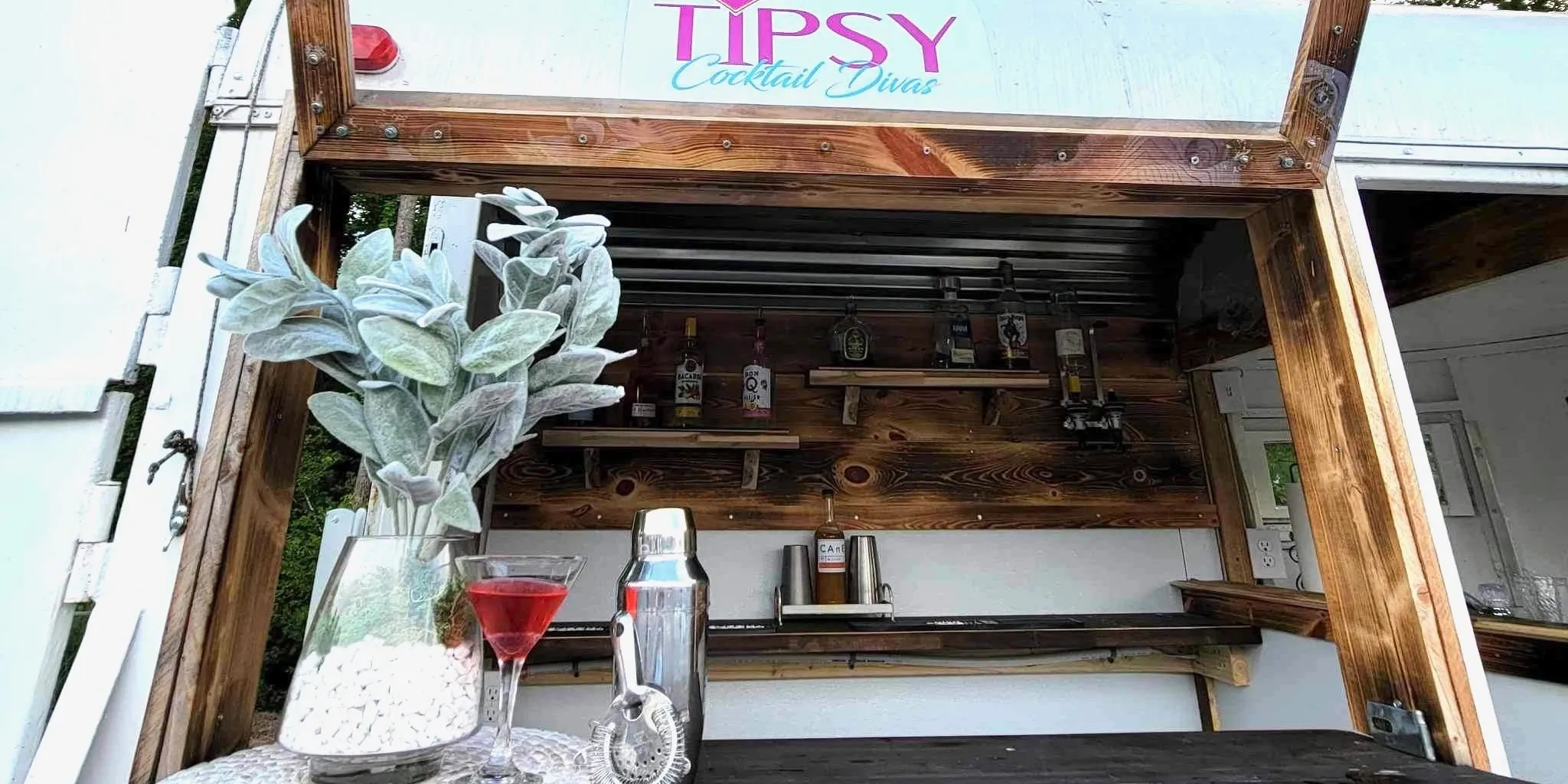 Tipsy Cocktail Divas