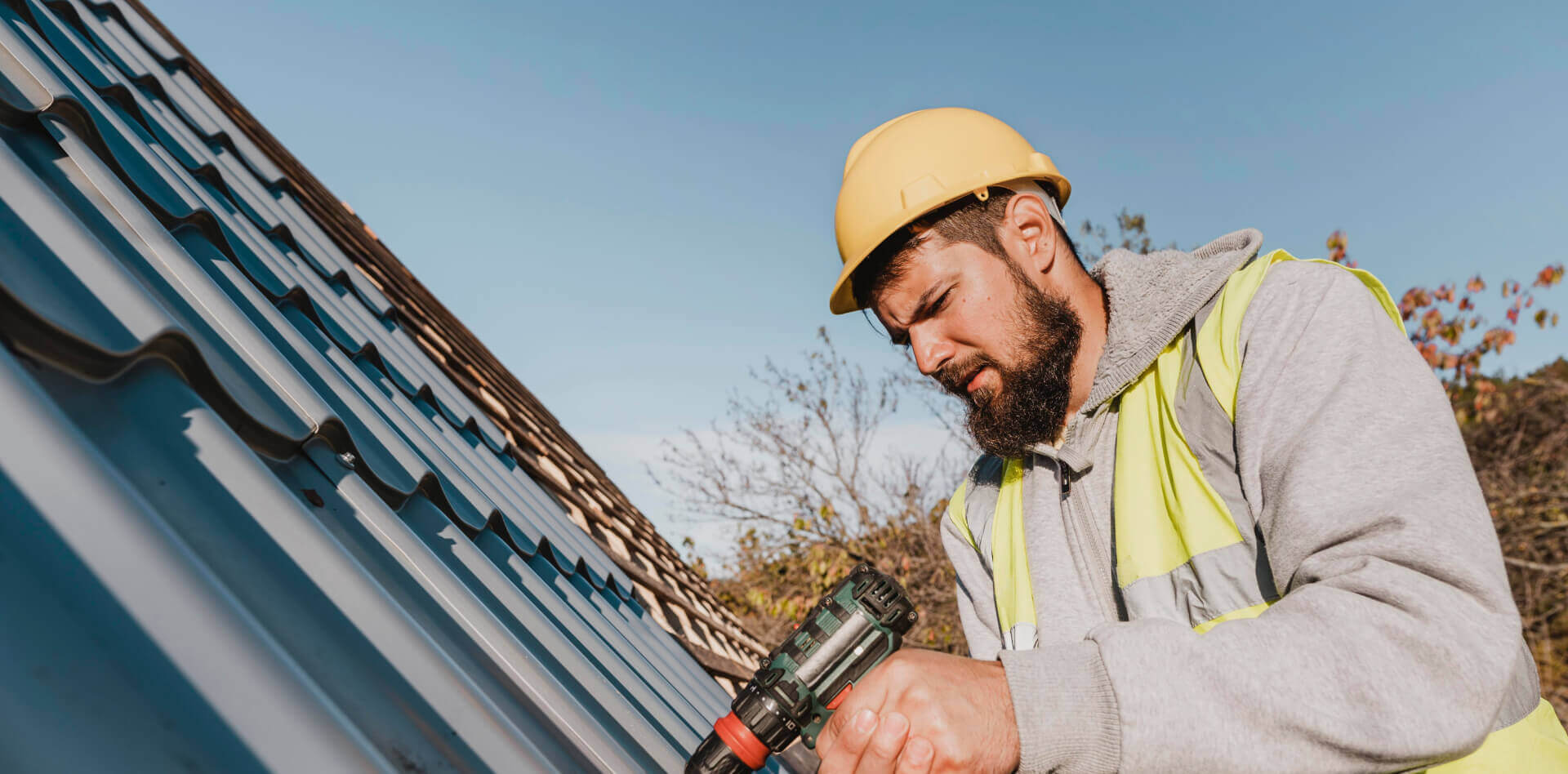 Eavestrough Cambridge, ON: Installation, Replacement & Gutter Guard