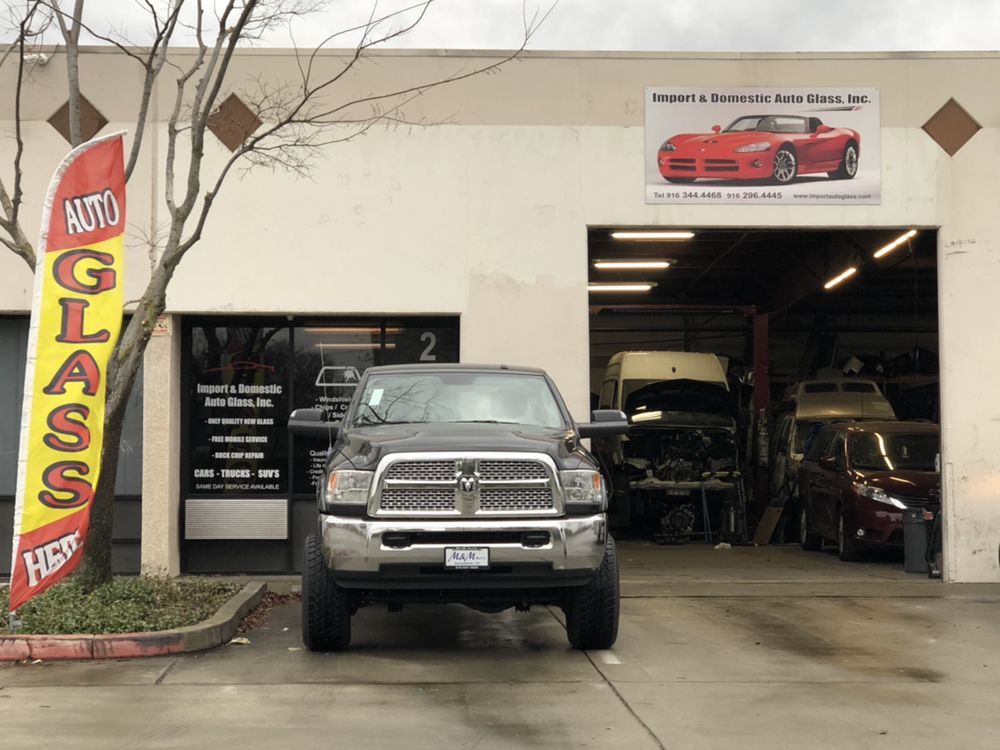 Best Windshield Replacement in Sacramento California